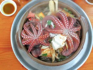 Korean Eating: A Fishy Feast Called Haemultang – The Soul of Seoul