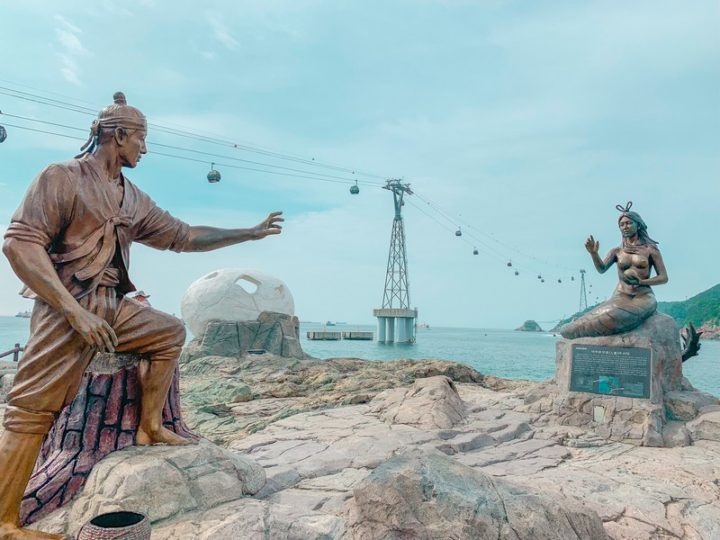 Songdo, Busan: A Beach, The Busan Air Cruise Cable Car & A Suspension ...